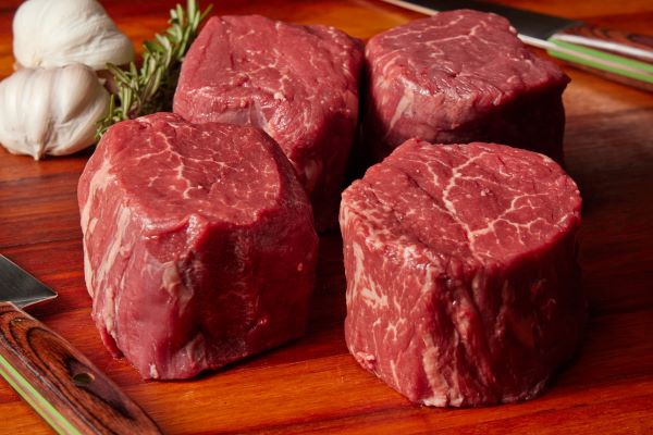 Filet Mignon with Porcini Mushroom Sauce – Smith & Wollensky Online